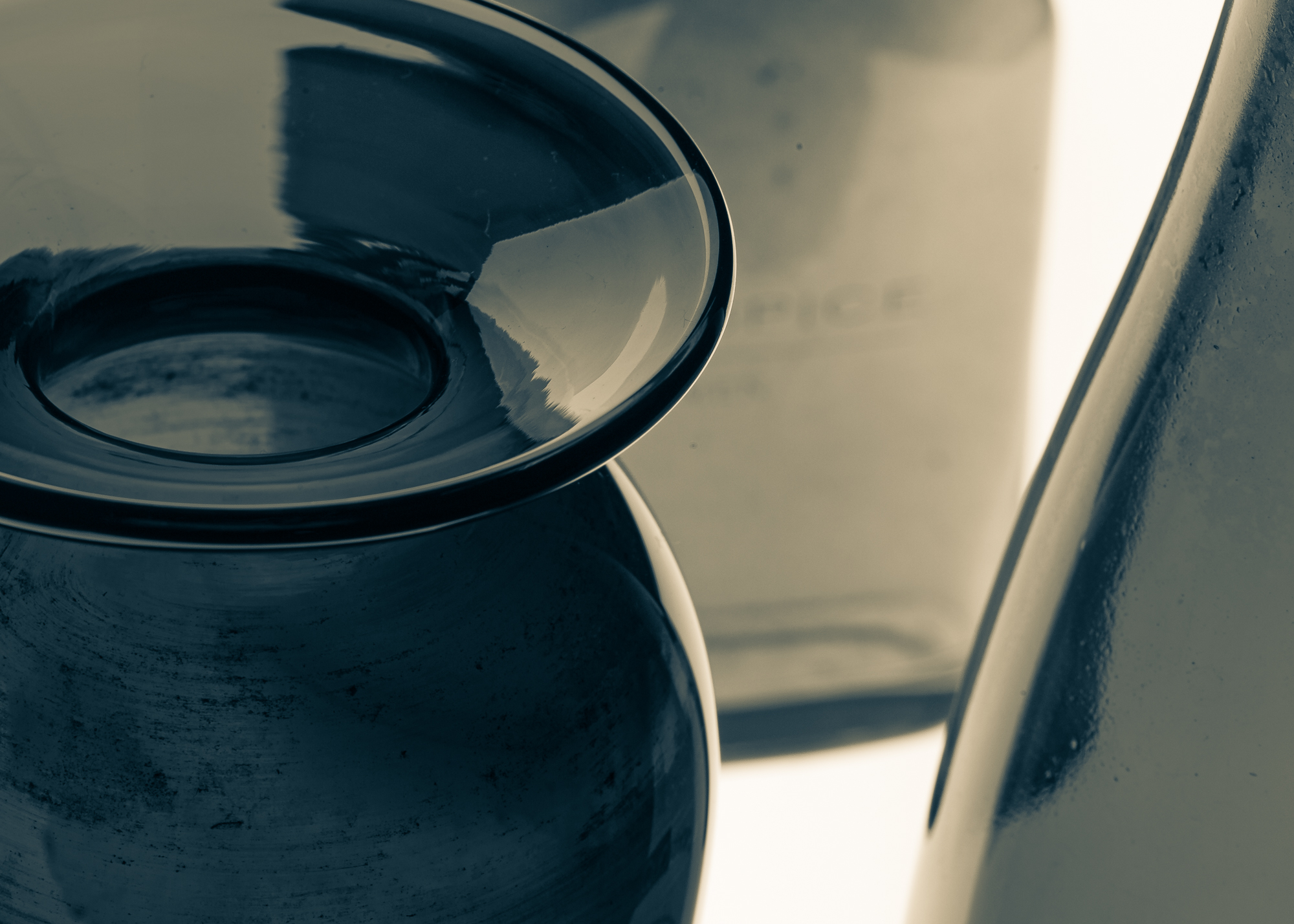 Glassware 02 – Don Grundell – Tyndale Photography Club